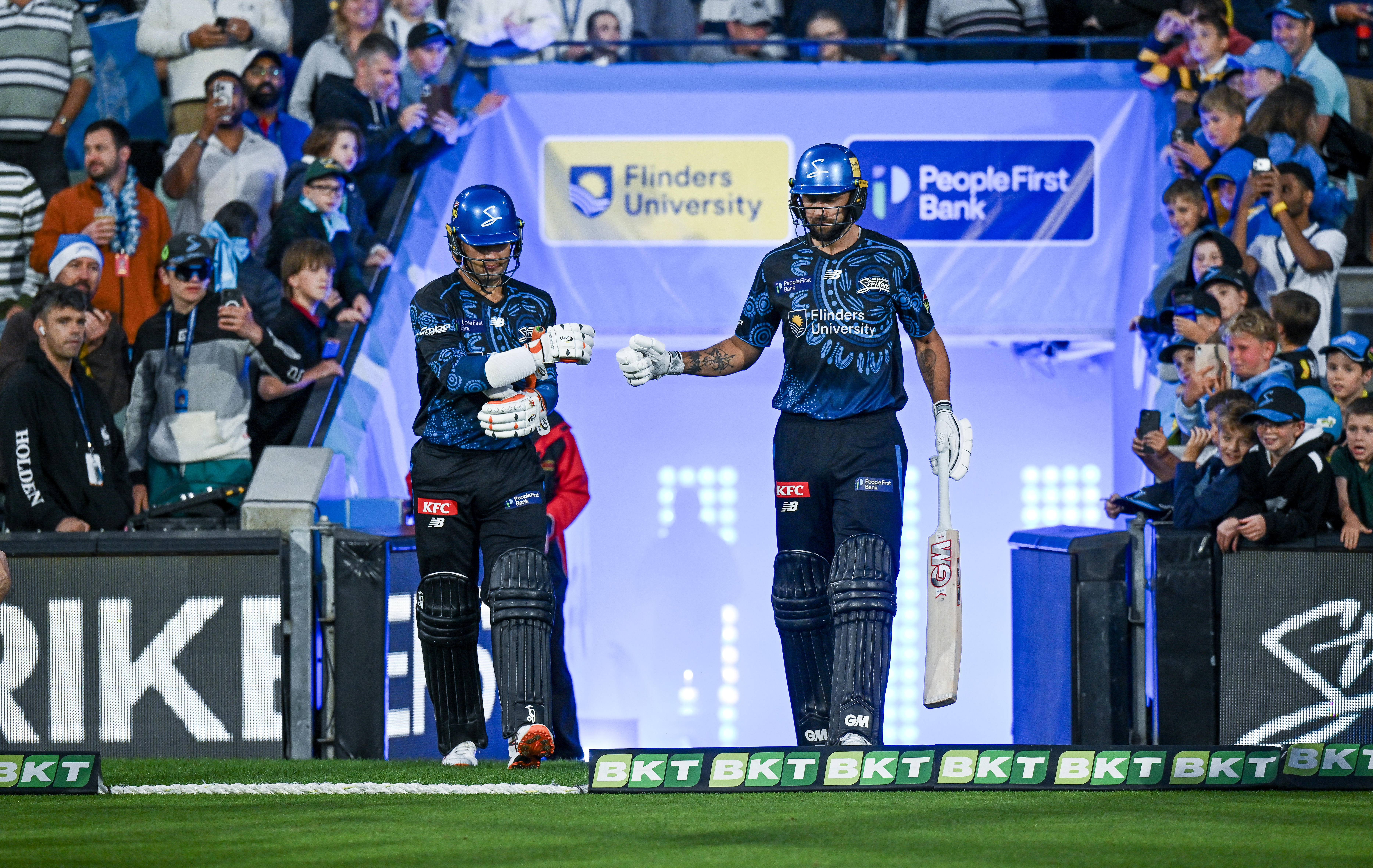 Strikers make one change to squad ahead of Stars clash at MCG ...